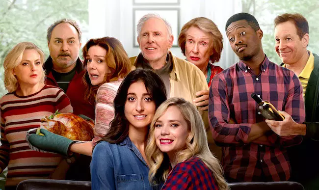 Etkö ole valmis jouluelokuviin? Katso sen sijaan This Thanksgiving Day Dramedy