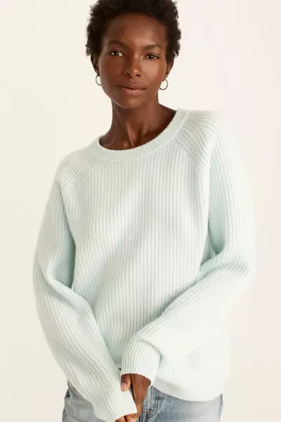 Tataiso ea hau ea ho qetela ea li-sweaters tsa Cashmere 1768_16