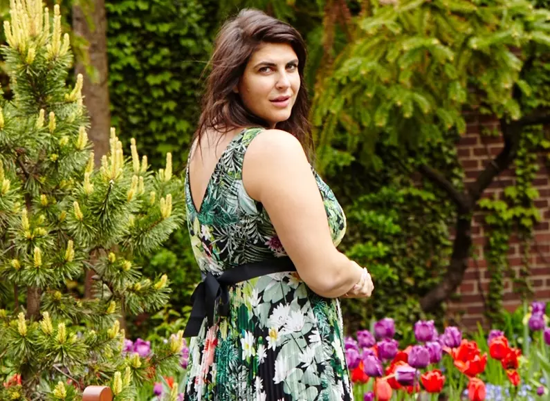 The Curvy Girl's Guide To Nailing Wedding Season af The 12ish Style