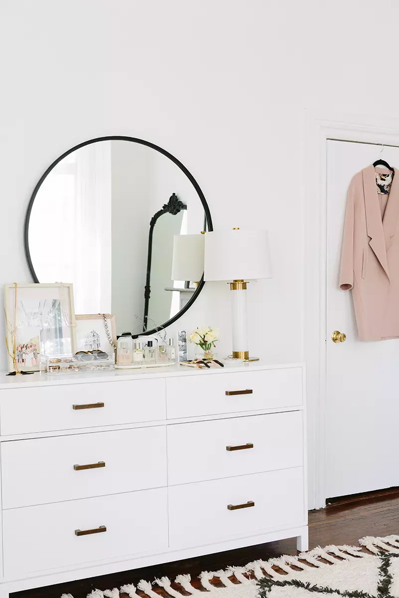 The Everygirl Cofounder Alaina Kaczmarski's Greystone Home Tour 2707_40