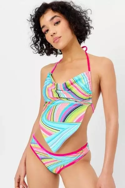 Trendên Pir çêtirîn Swimwear ên 2022-an 276_14