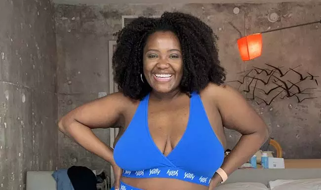 Би Lizzo's Shapewear Line-ийг туршиж үзсэн—Миний бодол энд байна