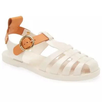 Cov ntxhais zam yog Swooning tshaj Fisherman Sandals 28_2