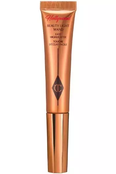 Kayayyaki 10 waɗanda ke sa Charlotte Tilbury Ya cancanci Haɗawa 410_6