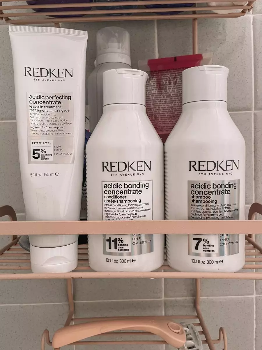 Vai Redken skābes līmēšanas produkti ir labāki par Olaplex? 4131_1