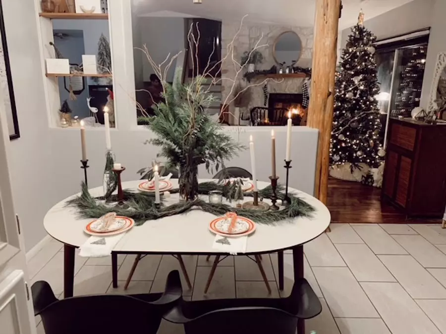 Holiday Home Tour: Krismasy mahafinaritra any Austin, Texas 480_24