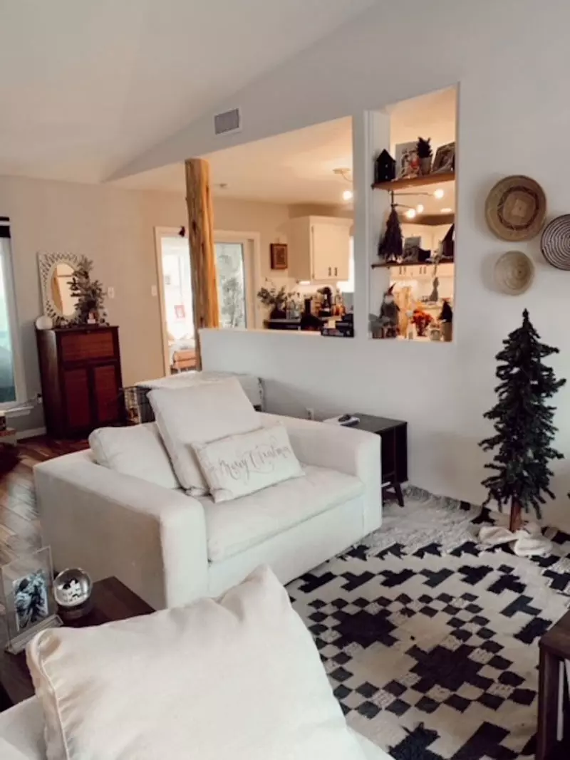 Holiday Home Tour: Krismasy mahafinaritra any Austin, Texas 480_35