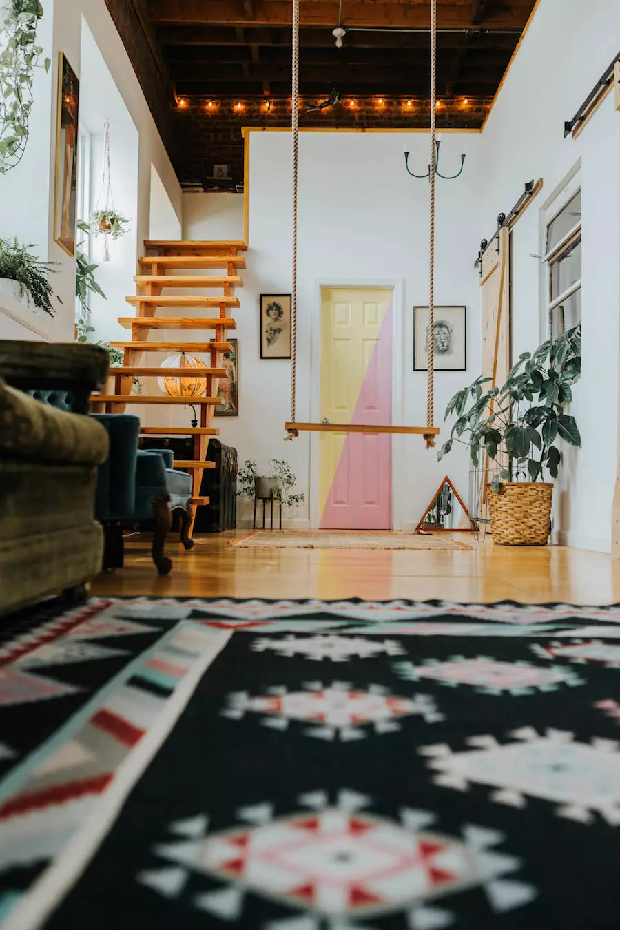 Bagaimana Loteng Brooklyn Ini Menjadi Salah Satu Airbnb Paling Popular di Dunia 5976_5