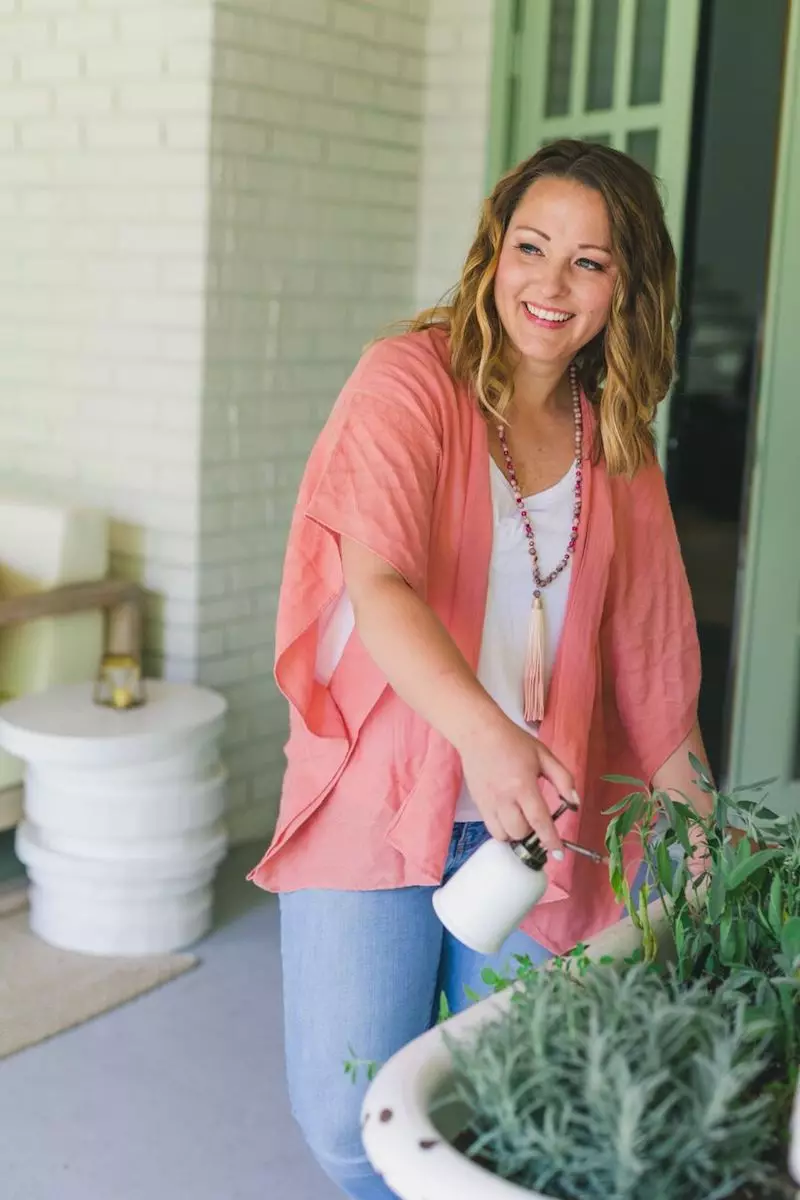 Découvrez comment cette architecte d'intérieur a rénové le patio de son fixateur supérieur 6311_13