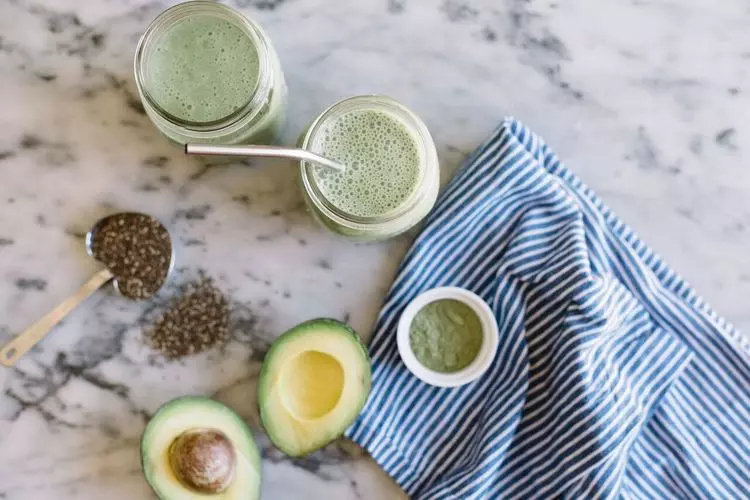 15 Smoothies We Love Min-Nutrizzjonista ta' Lauren Conrad 741_8