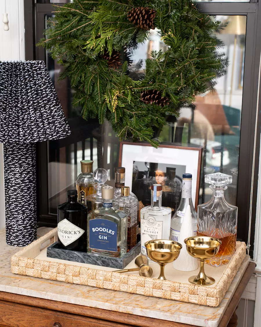 Holiday Home Tour: A Serene DC Apartment 7558_16